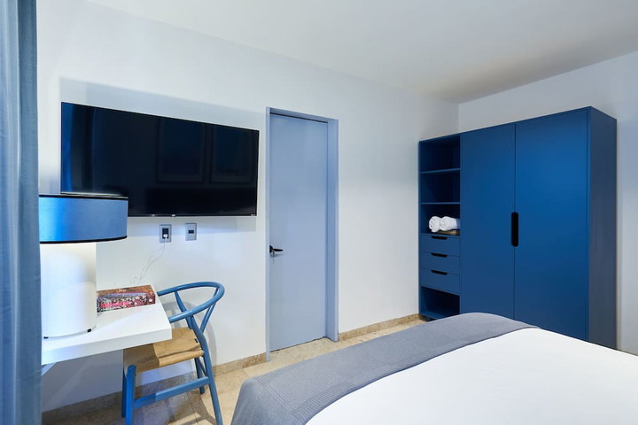 Modern Room W/ Private Bathroom La Condesa C06 - Mexico City