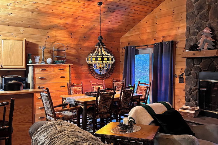 Elegant Log Cabin.private, Quiet. Great Wi-fi, Clean. Heaven. - Phoenicia, NY
