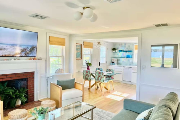 Beachfront - Sauna - Screened Patio - 2 King Beds - Dogs Encouraged! - Yarmouth, ME