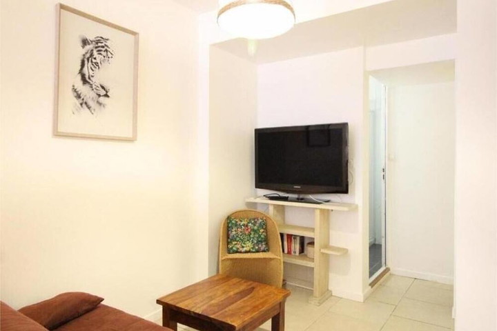 Appart T2. 42m². Rdc à 300 Mètres Des Thermes. La Villa Blanche. Tarif Curistes! - Super-Besse