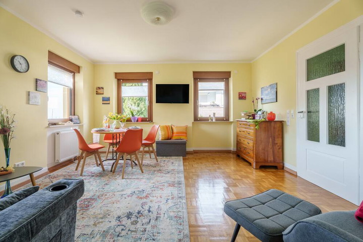 Apartment 'Haus Gertrud' With Mountain View, Shared Terrace, And Wi-fi - Bühl