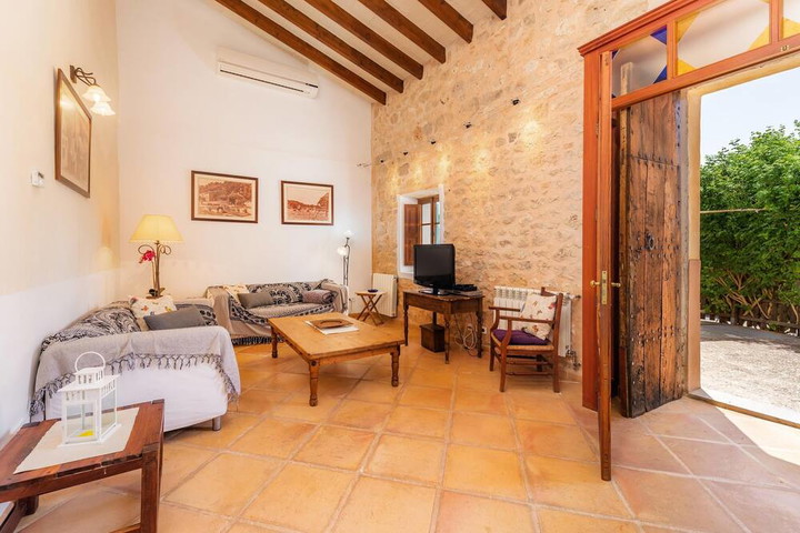 Agrotourism "Es Rafalet - Casa Amitger" Countryside Views, Pool, Wi-fi, A/c, And Garden - Mallorca