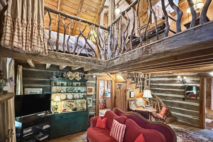Cozy One-bedroom Melrose Cabin In Scenic Highlands, Ncperfect For A Romantic Retreat. - Highlands, NC