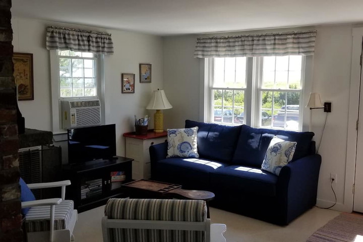 Chatham Seaside Cottage - Oceanfront Beach Cottage - Spectacular Views - Chatham, MA