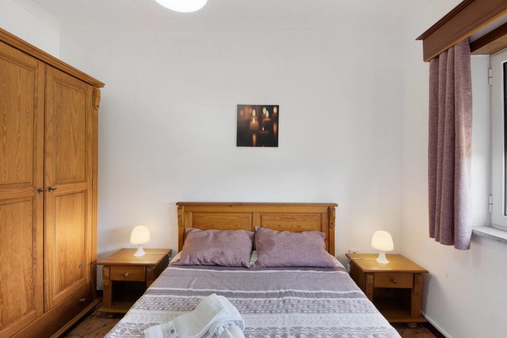 Room 'Quarto 1 - Jorge Galinheiro' With Mountain View, Shared Garden And Wi-fi - Castro Daire