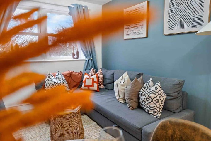 Stylish Apartment Steps From Southampton Theatre - Southampton, UK