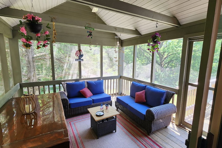 Cozy Home Secluded In The Wildlife Preserves - Galena, IL