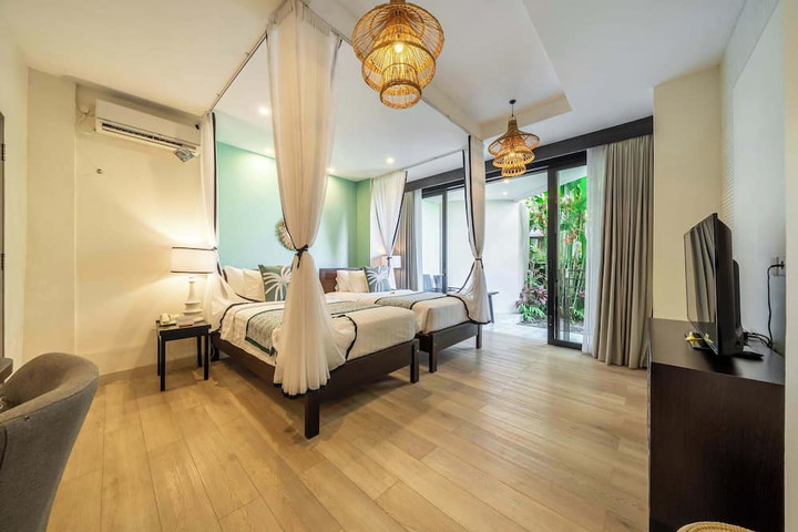 Serene Room In Mesari Hotel Ubud W Rice Field View - Bali