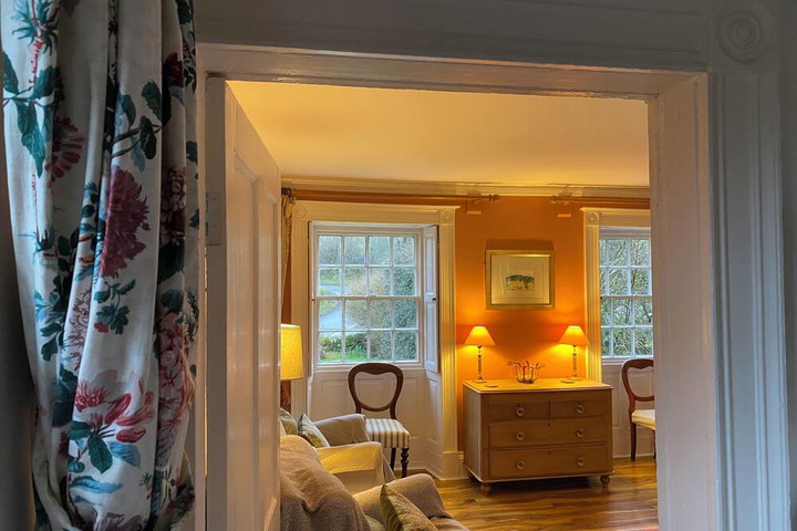 Lovely Period Holiday Cottage In Peak District With Free Wi-fi Broadband - Derbyshire