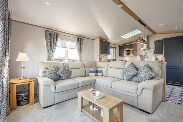 Lodge No 44 | Stewart's Resort Cameron - Fife