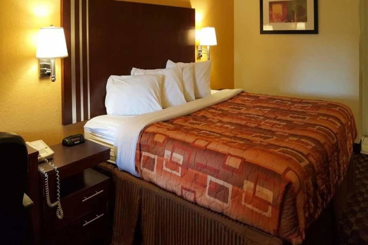 1 King Bed | Nsmk, Kitchen - Arkansas