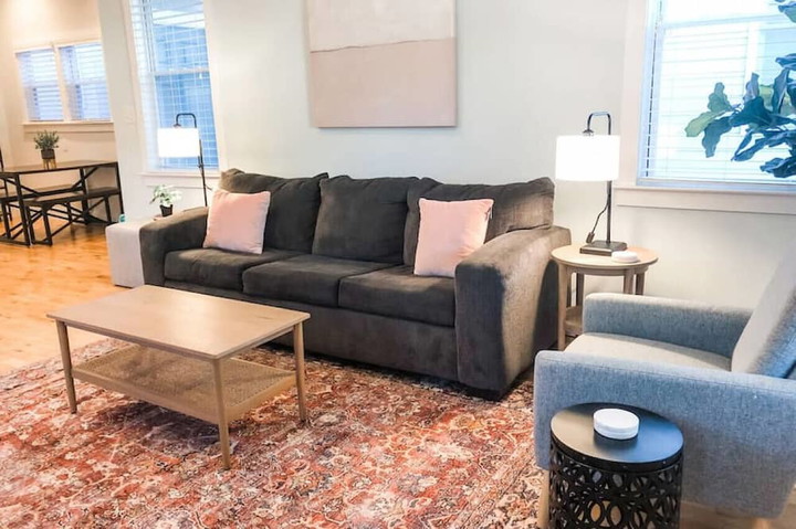 Updated Downtown Raleigh Bungalow - Raleigh, NC
