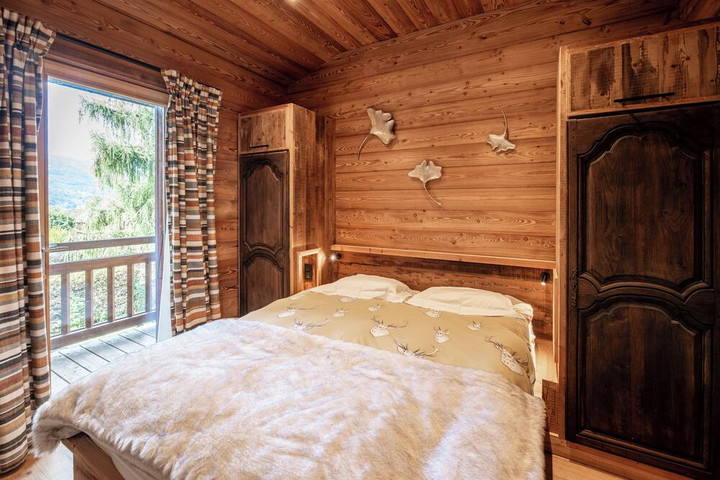 Chalet Familial Tout Confort Pour 12 Personnes Avec Sauna Et Vaste Jardin Arboré - Morillon