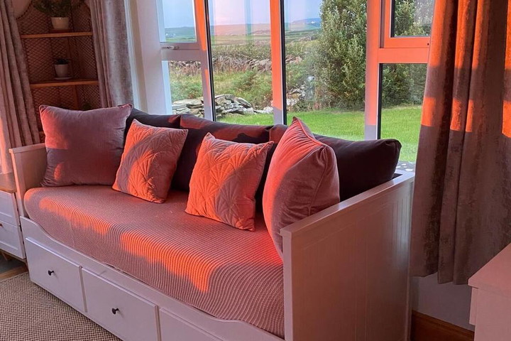 Brook Apartment Near Doolin And Cliffs Of Moher. Spacious, Amazing Views. - Doolin