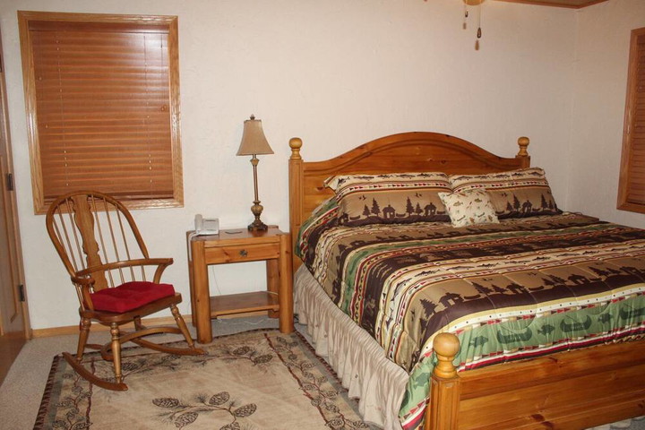 Two For One On River! Modern House And Apartment, 9 Beds/6 Sleeping Areas/4 Ba - 
