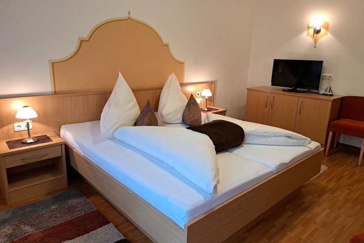 Beautiful Apartment For 2 People With Wifi, Terrace And Pets Allowed - Mayrhofen