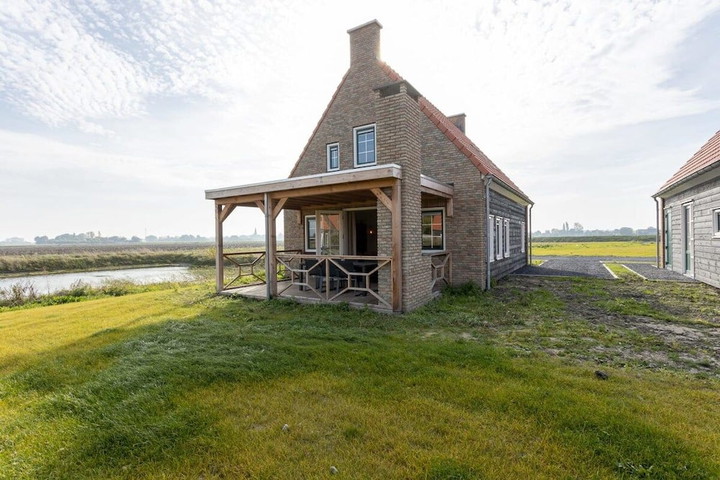Corner House With Polder Views On Resort Knuitershoek | Knuitershoek 64 - Terneuzen
