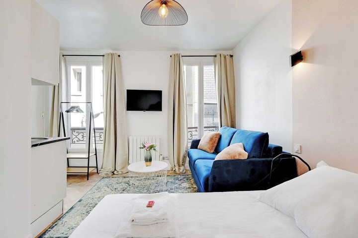 Super Studio - Place De La Bastille - Accor Arena
