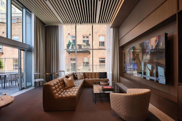 Level River North | Executive One-bedroom Suite, Sophistication Downtown - Chicago Union Station
