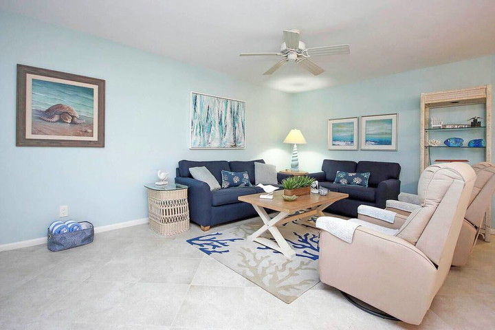 Serene Unit G8 Sanibel Arms West Condo | Easy 2 Minute Walk To The Beach - Sanibel, FL