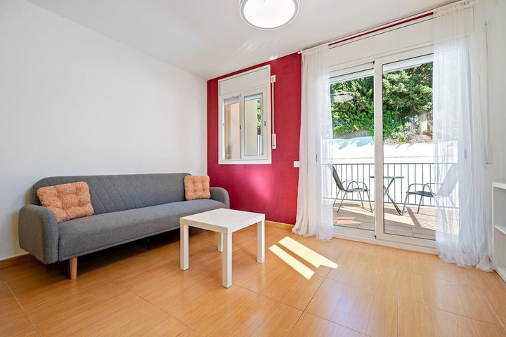 Apartamento 'Dorada 1-2' Con Piscina Compartida, Jardín Compartido Y Wi-fi - Segur de Calafell