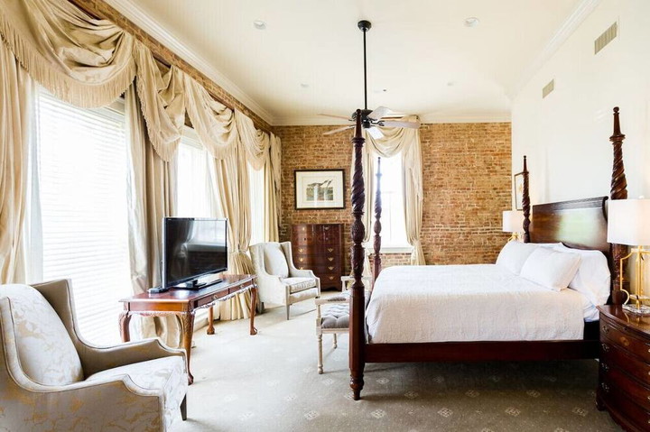The River Walk Inn - Room 806 - Natchez, MS