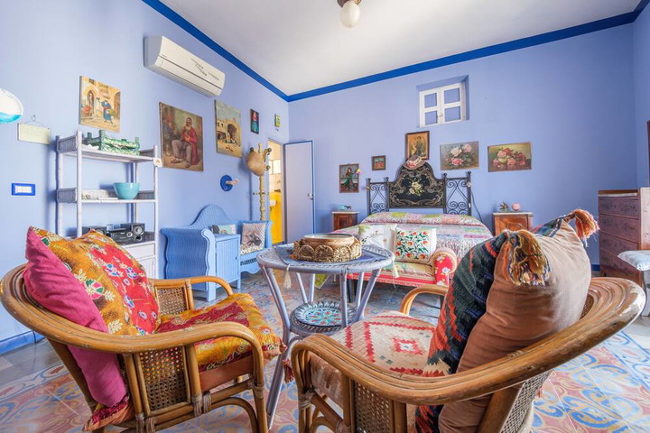 'Blu' Room With Shared Terrace, Wi-fi, And Air Conditioning - Lipari