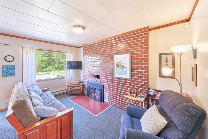 Pickleball! Walk To Beach, Fireplace, Bbq (Anc#6) - Long Beach, WA