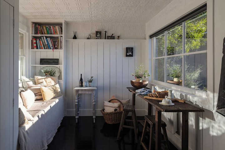 Bushy Summers - Nurturing Waterfront Shack In Secluded Lettes Bay, Strahan - Strahan