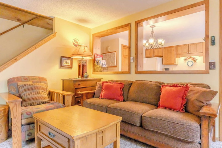 Lodgepole Condo Unit 5 - West Yellowstone, MT