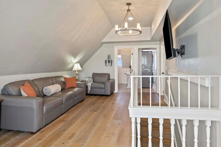 Prescott Getaway Unit #2 | 2br | Historic Charm - Prescott, AZ