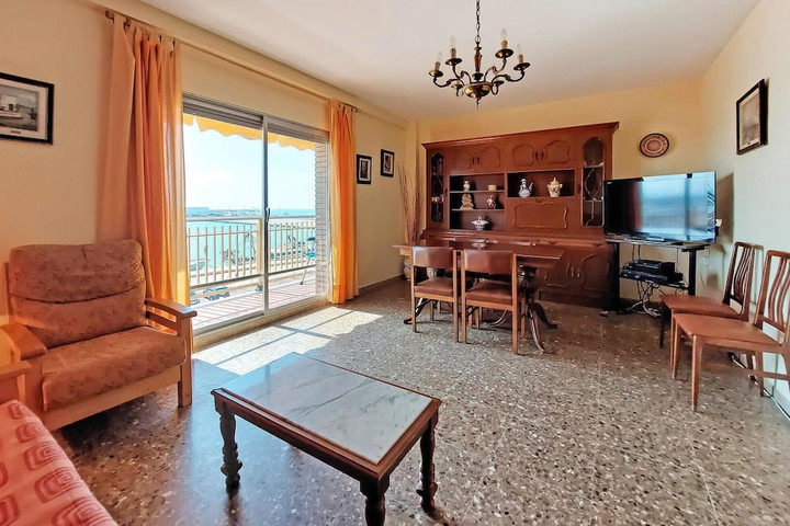 Awesome Apartment In Vinaròs With House Sea View - Vinaròs