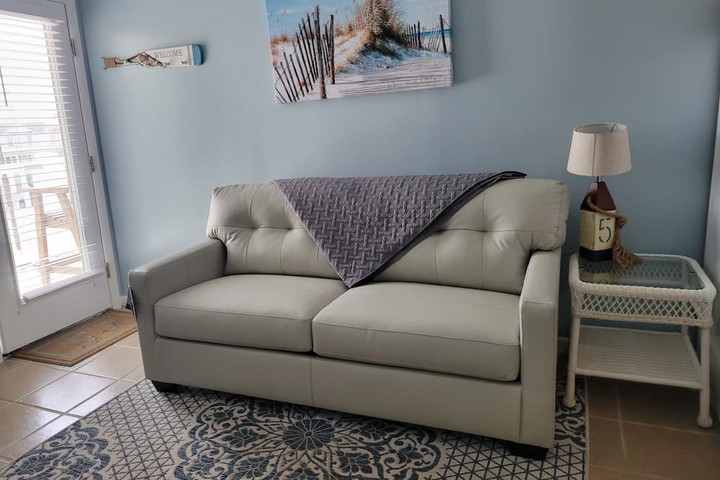 North Wildwood - 1 Br - 1 Block To Beach - Heated Pool - New Jersey
