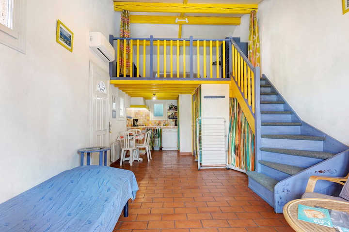 Maison "Location, Piscine, Chiens Acceptés, Jardin" Avec Piscine Partagée, Terrasse Privée Et Wi-fi - Lorgues