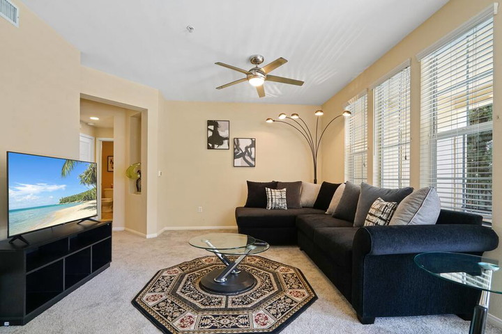 Luxury 2-bd/ba Apt! 5 Mins To Disney ! Angel Stadium! Honda Center! The Outlets! - La Habra, CA