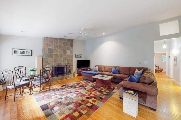 Guerneville Dog-friendly Redwood Retreat With Hot Tub & Pool - Guerneville, CA