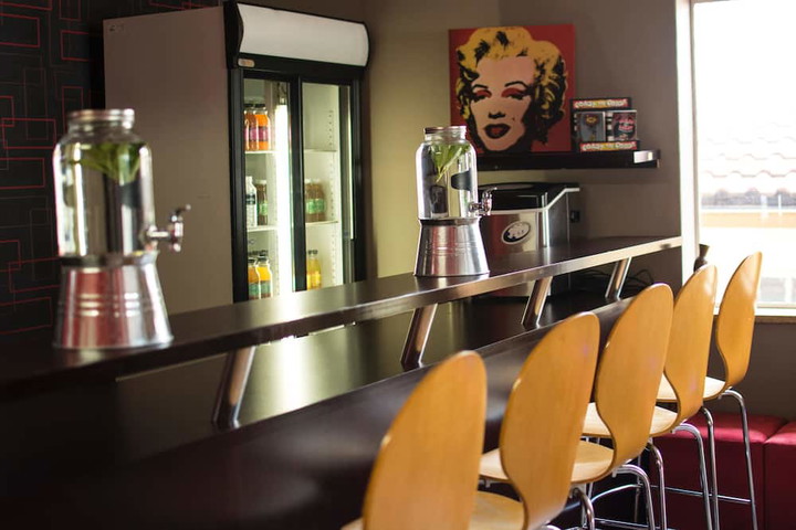 En Bar Terre Villa: Rooted In Canaries. Raised In Luxury. - Saint Lucia