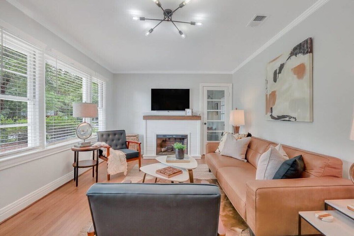 Mid-century Bungalow - Blue Mile & Close To Gsu! - Statesboro, GA