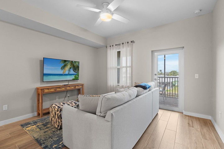 Gulf Access With Boat Slip, Heated Saltwater Pool, Dog-friendly - Bacino Vista #207 - Roelens - Sanibel, FL