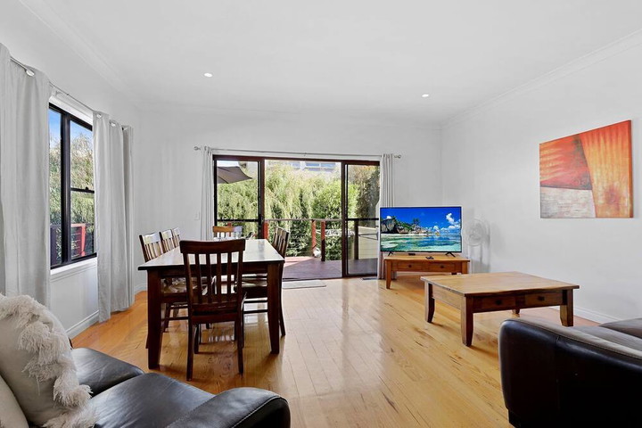 A Stone's Throw To East Beach Tuscany Is An Idea Family Holiday Home - Port Fairy