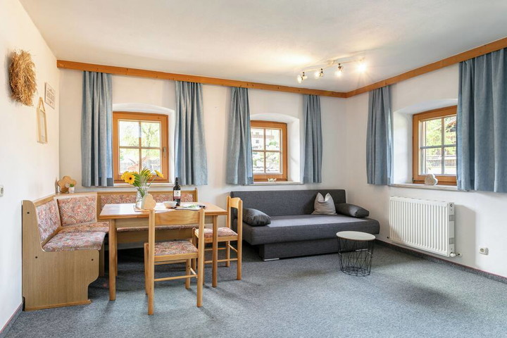 Beautiful Apartment, Only 80 M From The Ski Bus - Alpbach