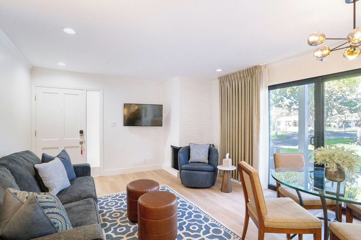 Renovated! Wine Country Gem, 1 Bed/1 Bath + Sleeper Sofa, Sleeps 4! - Napa, CA