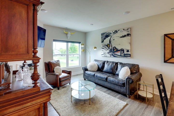 Downtown Delight With Garage And Rooftop Deck - Council Bluffs, IA