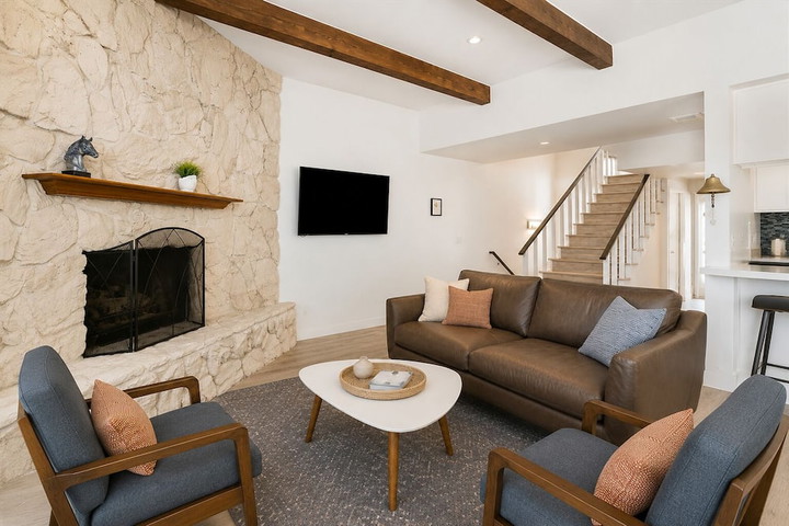Beach House -Harbor Views -Magnificient Roofdeck! - Oxnard, CA
