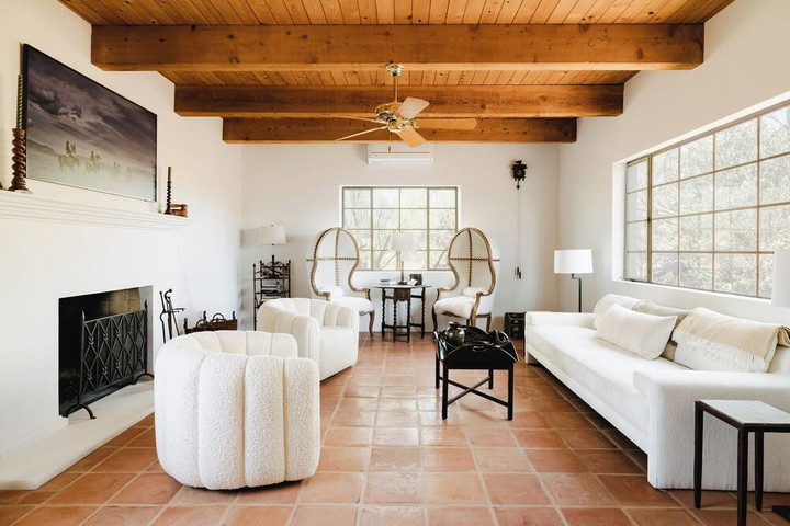 Encanto Saguaro | Chic Adobe Home W/ Private Courtyard On 1.5 Acres - Carefree, AZ