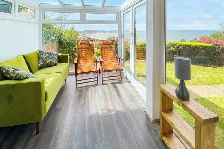 3 Bedroom Accommodation In Old Colwyn, Near Colwyn Bay - Colwyn Bay