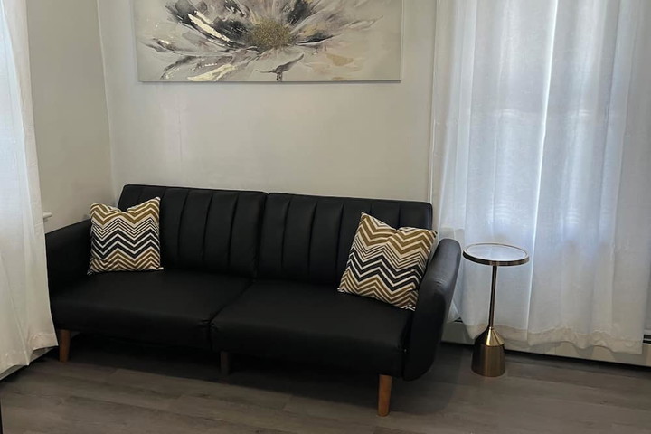 Cozy 1-bedroom Apartment In Awesome North Providence With Ac - Cranston, RI