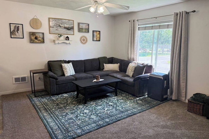 The Travelers Nest | Byui, Island Park, & Targhee - Rexburg, ID