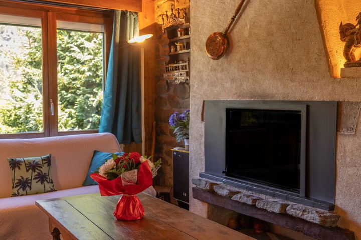 Maison De Vacances "Chalet Le Margouillat" Avec Vue Sur Les Montagnes, Terrasse Et Wi-fi. - Les Houches