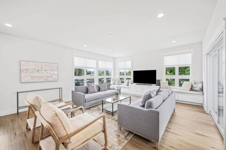 Downtown Dream: Luxe 5br Home W/ Gym, Hot Tub & Private Entrance - Coeur d'Alene, ID